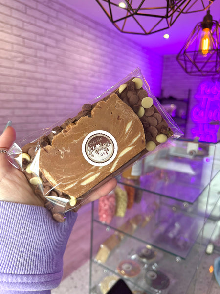 Triple Chocolate Brownie Fudge Bar – WTFudge UK